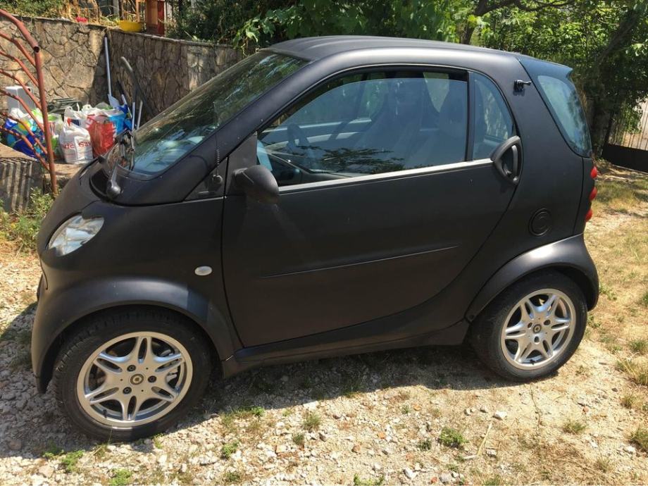 Smart fortwo coupe reg. do 02/2024, 2002 god.