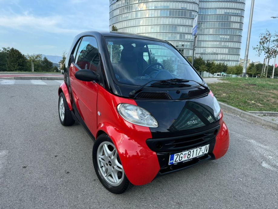 SMART FORTWO COUPE/ REG DO 06/25 / KLIMA/ N.GUME/ SVI SERVISI/AKCIJA ️ ...
