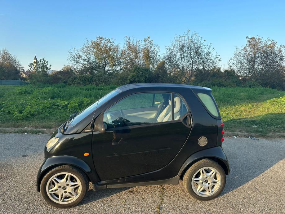 Smart fortwo coupe Pure Softip 62 KS, 2005 god.