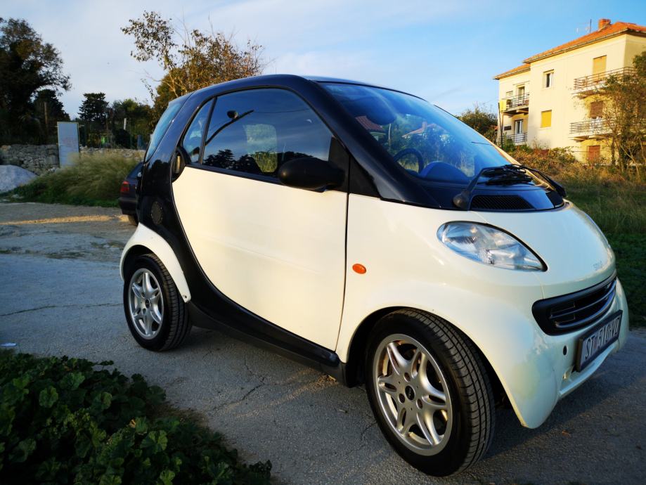 Smart fortwo coupe, 2000 god.