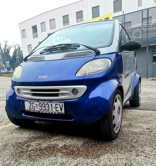 Smart fortwo, 1999 god.