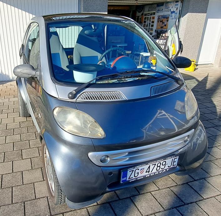 Smart fortwo NOVI MOTOR 60000 km!, 2000 god.