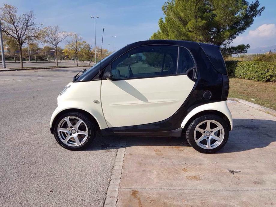 Smart fortwo coupe smart automatik, 2002 god.