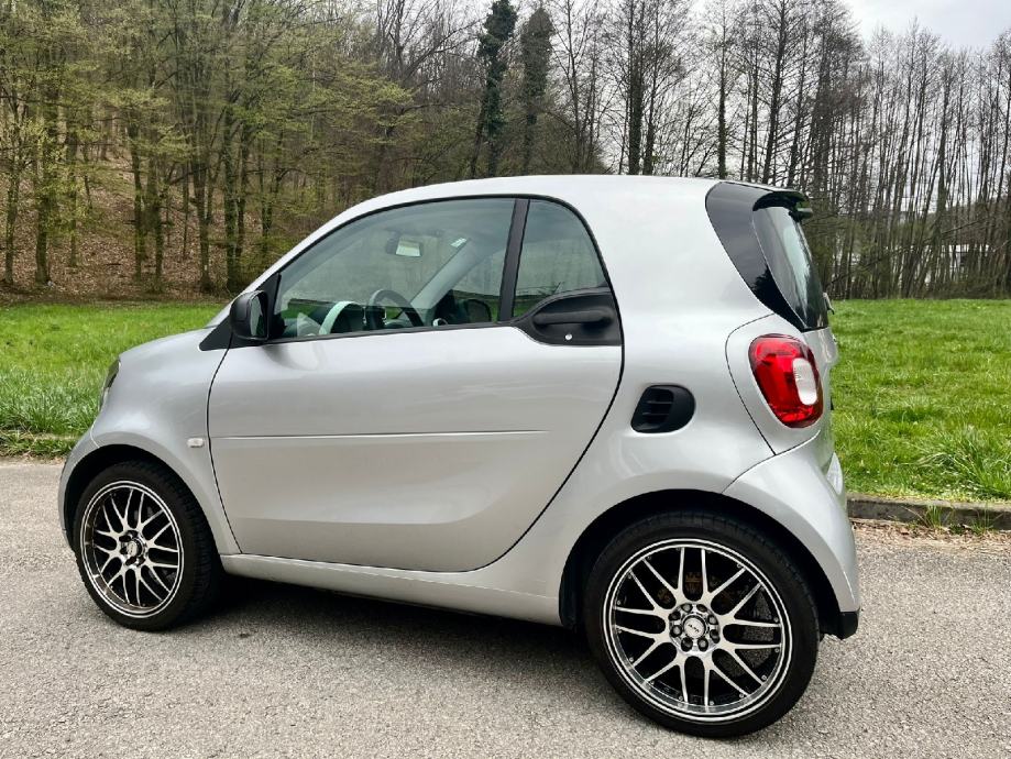 Smart fortwo coupe *AUTOMATIK*, 2015 god.