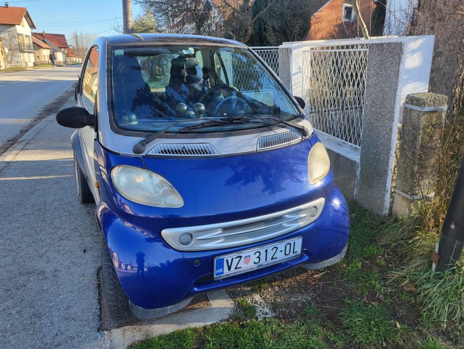 Smart fortwo coupe smart, 1999 god.