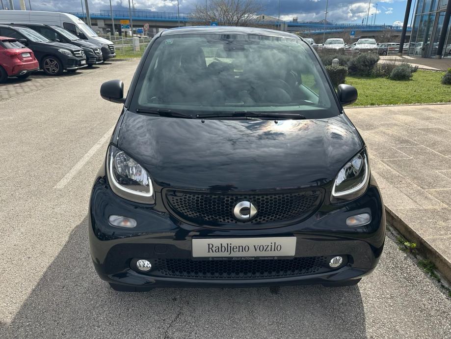 Smart fortwo coupe 0.9 USLUŽNA PRODAJA, 2019 god.
