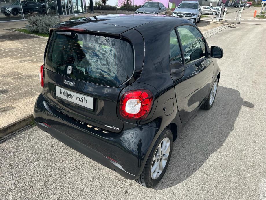 Smart fortwo coupe 0.9 USLUŽNA PRODAJA, 2019 god.