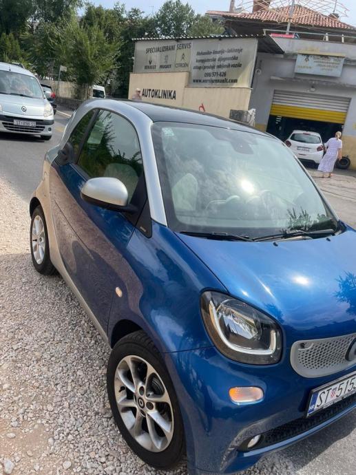Smart fortwo Panorama Automatik, 2015 god.