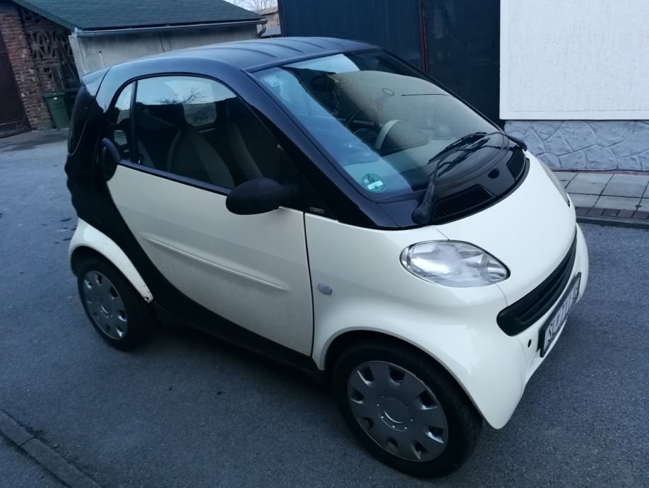Smart ForTwo, 2001 god.