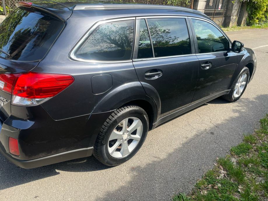 Subaru Outback 2,0 D CVT, 2014 god.