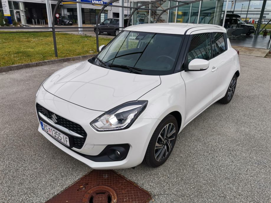Suzuki Swift 1,2 GLX 2WD CVT HYBRID, 2021 god.