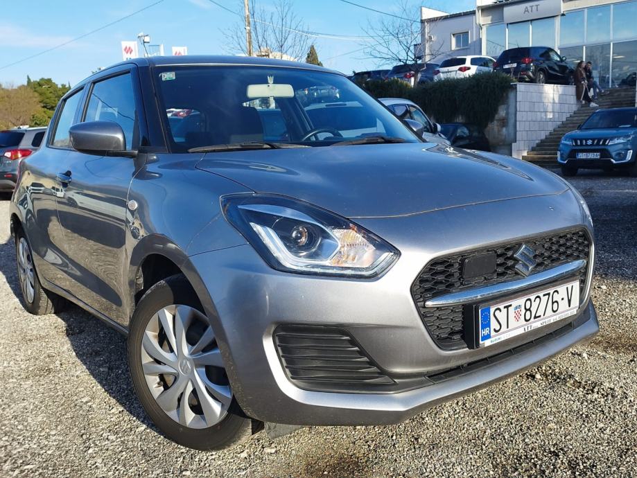 Suzuki Swift 1,2 Hybrid SE 2021., 2021 god.