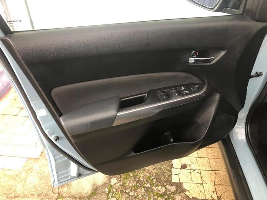 Suzuki Vitara 1,4 GLX 2WD ELEGANCE ICE GRAYISH BLUE FULL OPREMA ...