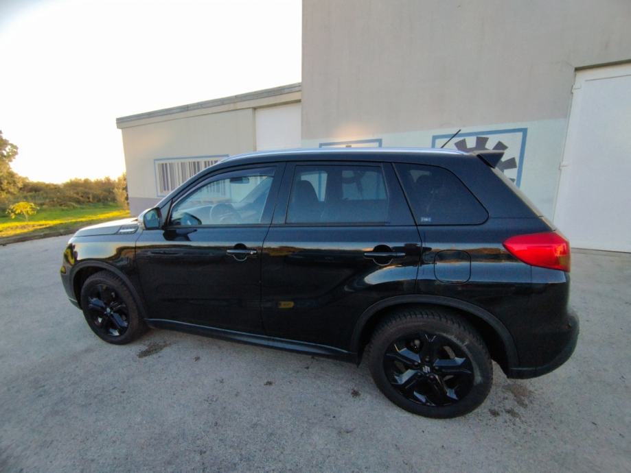 Suzuki Vitara 4x4 Automatic 140KS, 2016 god.