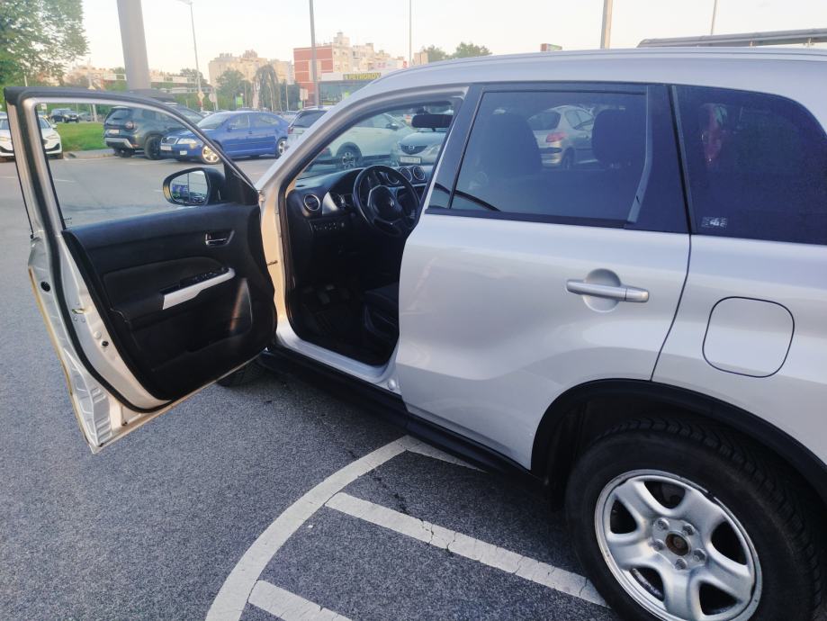 Suzuki Vitara 1,6 4WD 4x4 benzin + PLIN, 2017 god.