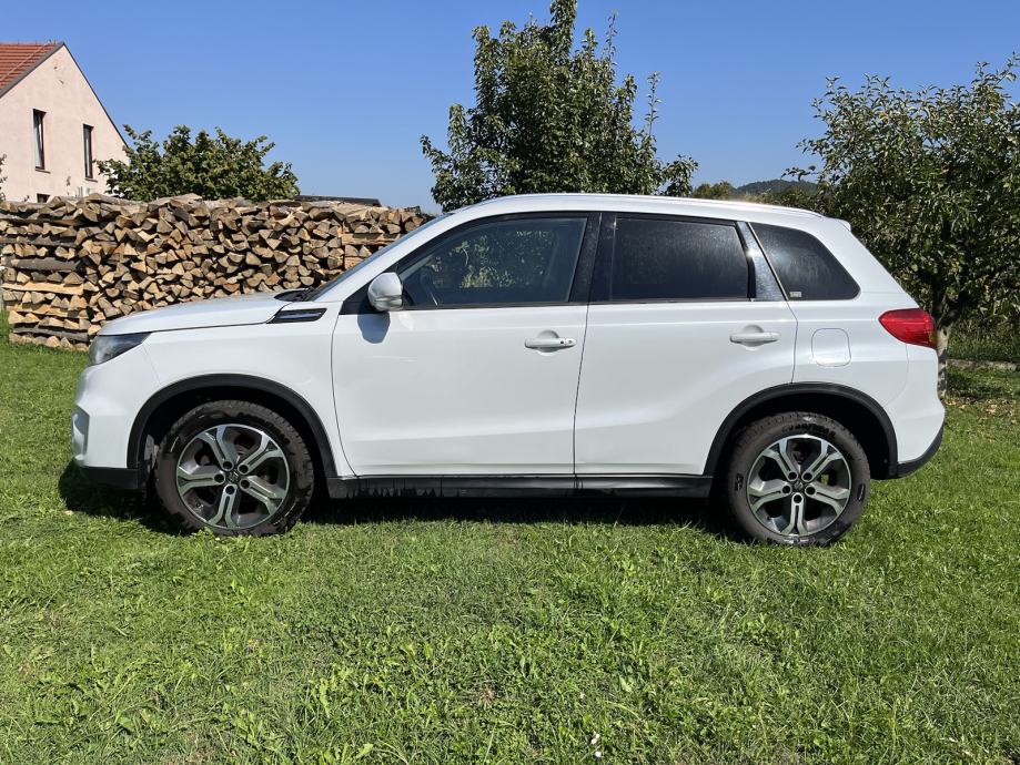 Suzuki Vitara 1,6 automatik, 2017 god.