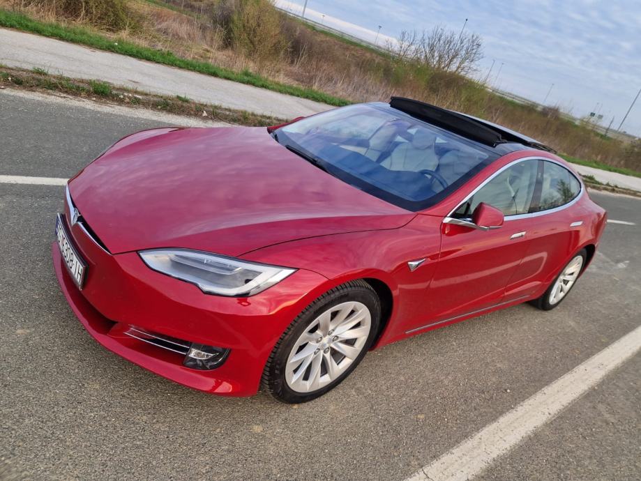 Tesla Model S 100D 100 KWh, 2017 god.
