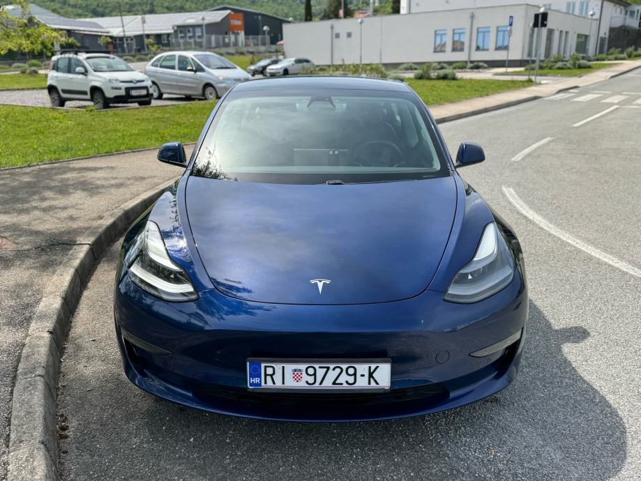 Tesla Model 3 Long Range AWD + Enhanced Autopilot, 2021 god.