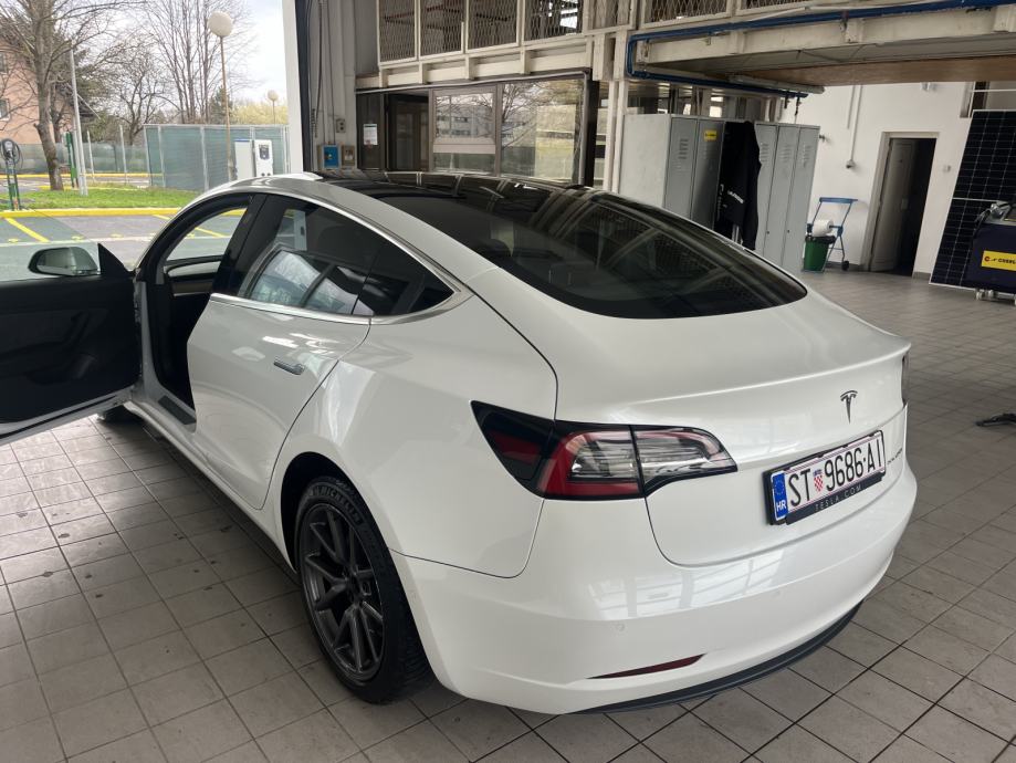 Tesla Model 3 Performance boost, autopilot, kuka,4x4 82kwh. U pdvu ...
