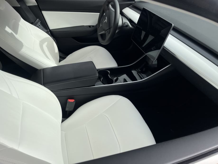 Tesla Model 3 Performance FSD autopilot , white interior. Full oprema ...