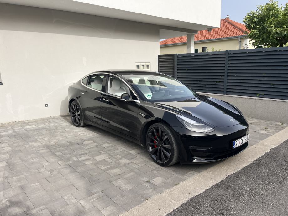 Tesla Model 3 Performance FSD autopilot , white interior. Full oprema ...