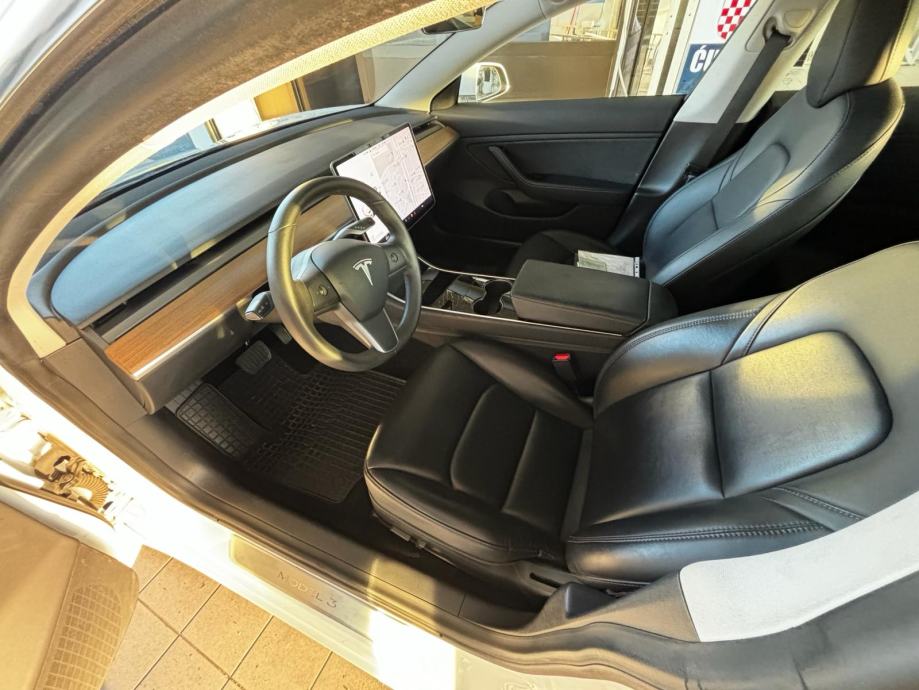 Tesla Model 3 S+, FSD autopilot(7800eur), full oprema. U pdv-u., 2020 god.