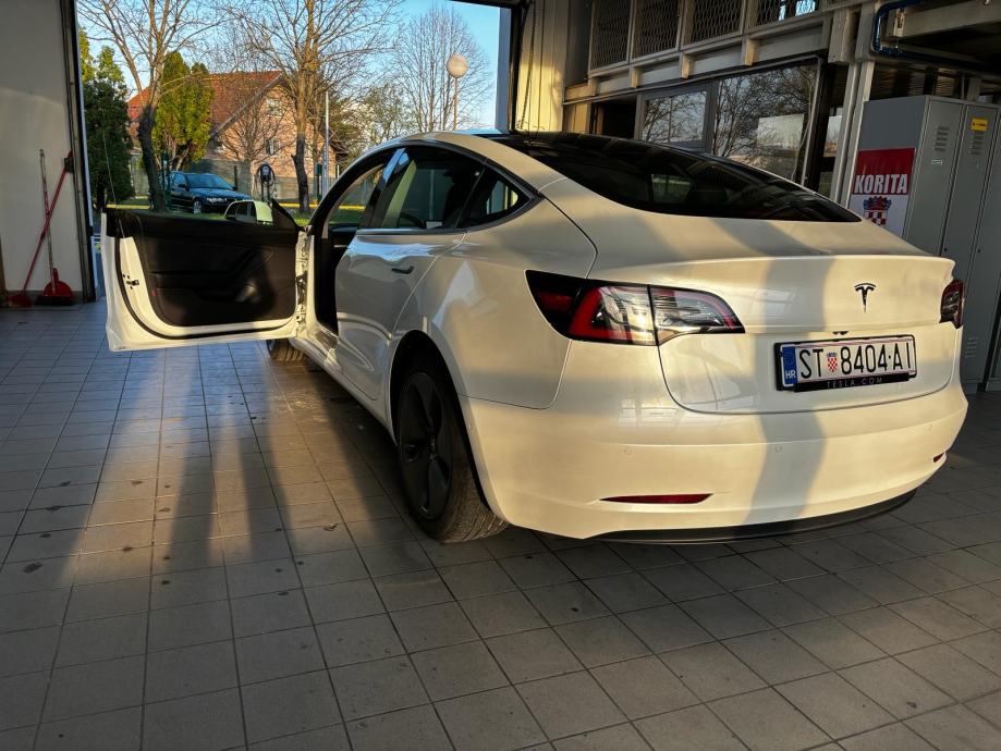 Tesla Model 3 S+, FSD autopilot(7800eur), full oprema. U pdv-u., 2020 god.