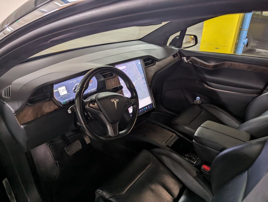 Tesla Model X Raven Long Range, 2019 god.