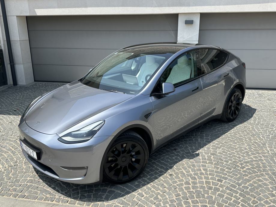 Tesla Model Y Long range Dual AWD - Quicksilver - 1 vlasnik TOP ...