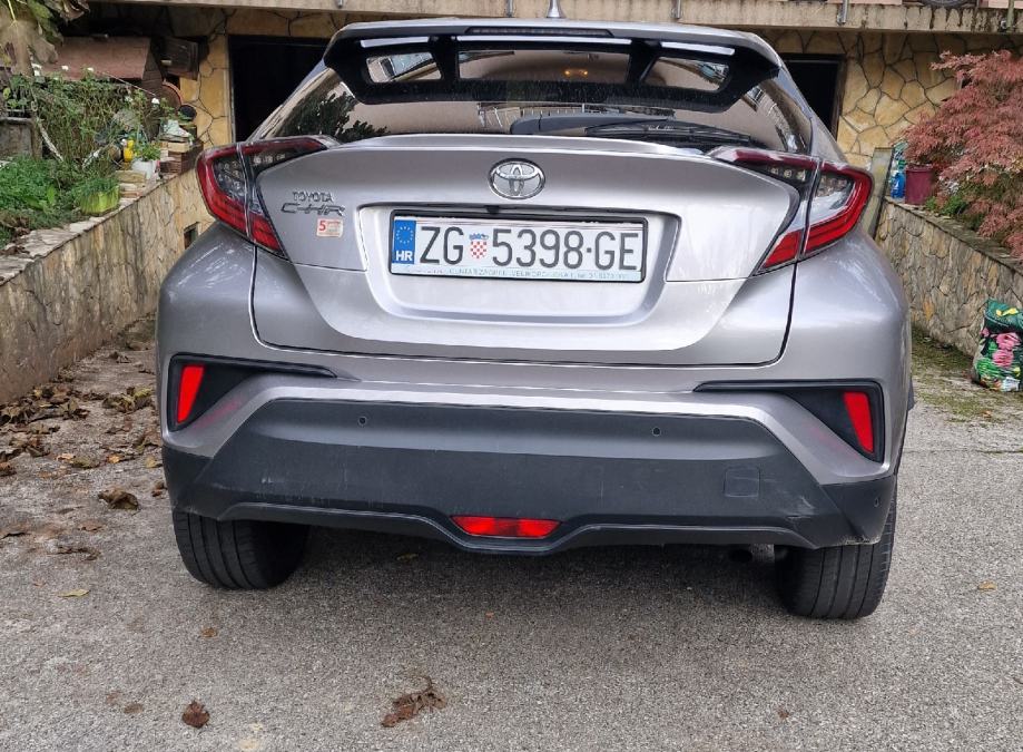 Toyota C-HR 1,2 PREMIUM TECH SOUND, 1 vlasnik, garancija, reg 3/2025, 2017 god.