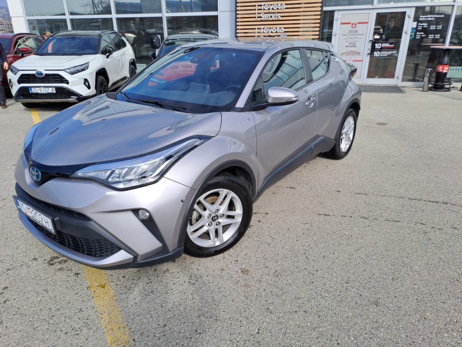 Toyota C-HR 1,8 HYBRID, 2020 god.