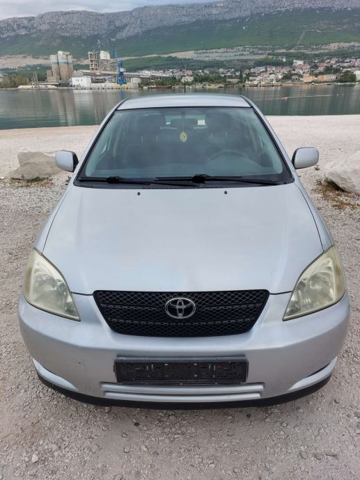 Toyota Corolla 1.4 VVT-I, 2004 god.