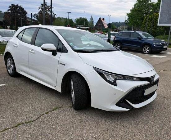 Toyota Corolla 1.8 Hybrid 122 KS Automatik ,Luna-Novi Model, 2021 god.