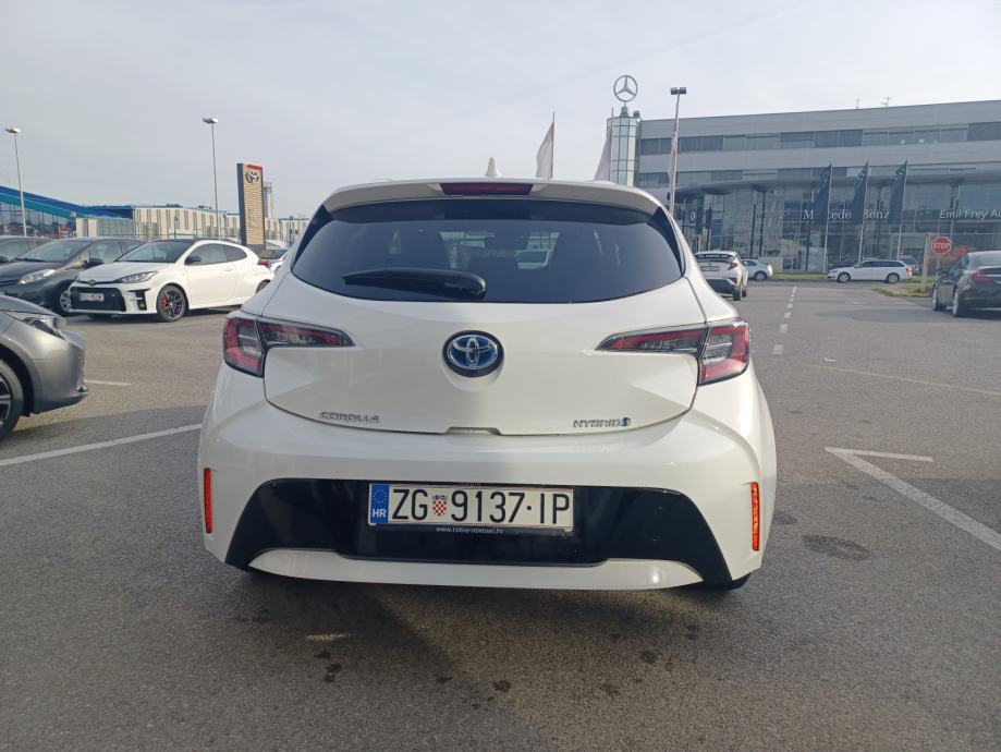 Toyota Corolla 1,8 VVT-i HYBRID SOL,REG DO 5/2025 REZERVIRANO, 2022 god.