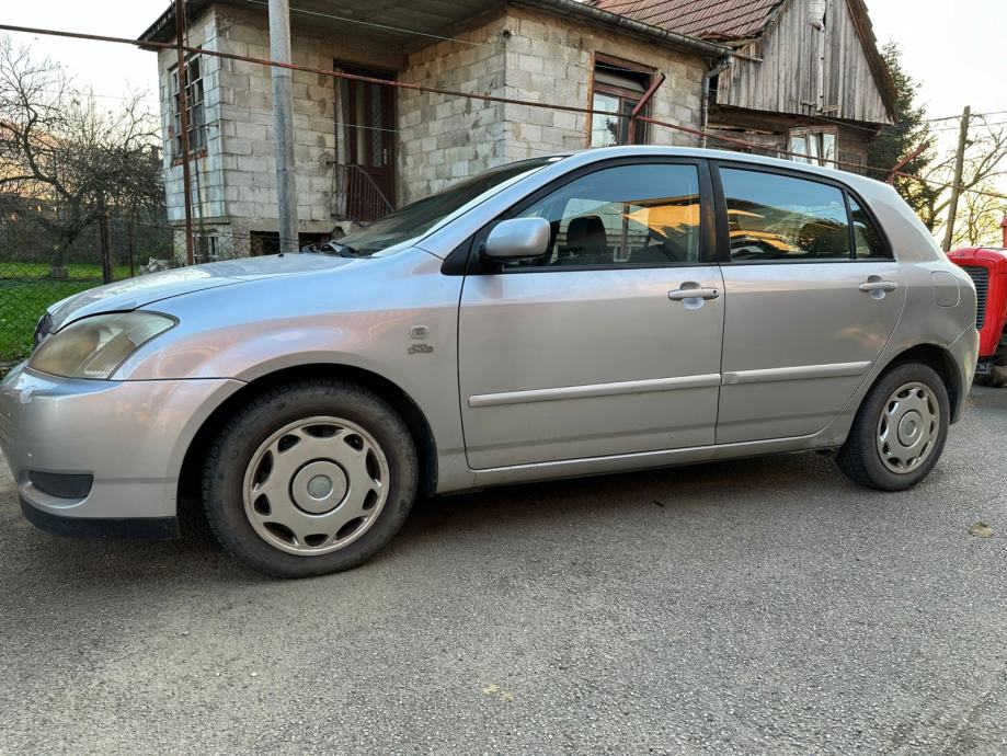 Toyota Corolla 2.0 D-4D, 2002 god.