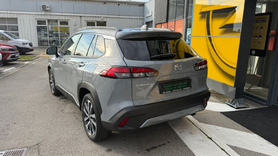 Toyota Corolla Cross Hybrid 2.0 112kw - Provjerena rabljena vozila ...