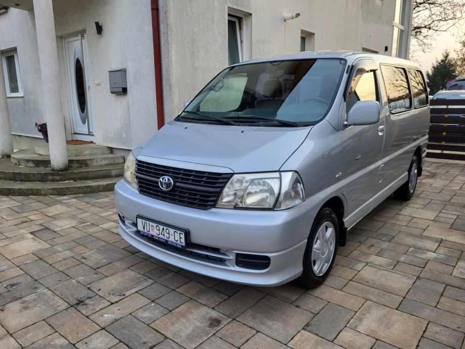 Toyota Hiace Kombi LWB 2,5 D-4D HP 8 Sjedala 1 VL kupljeno u RH, 2008 god.