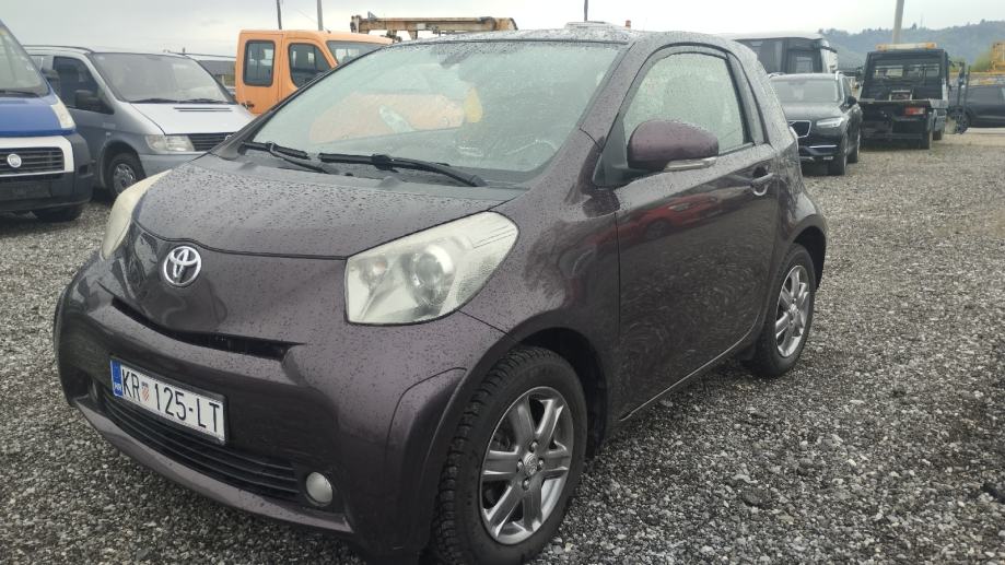 Toyota iQ 1,0 VVT-i, 2009 god.