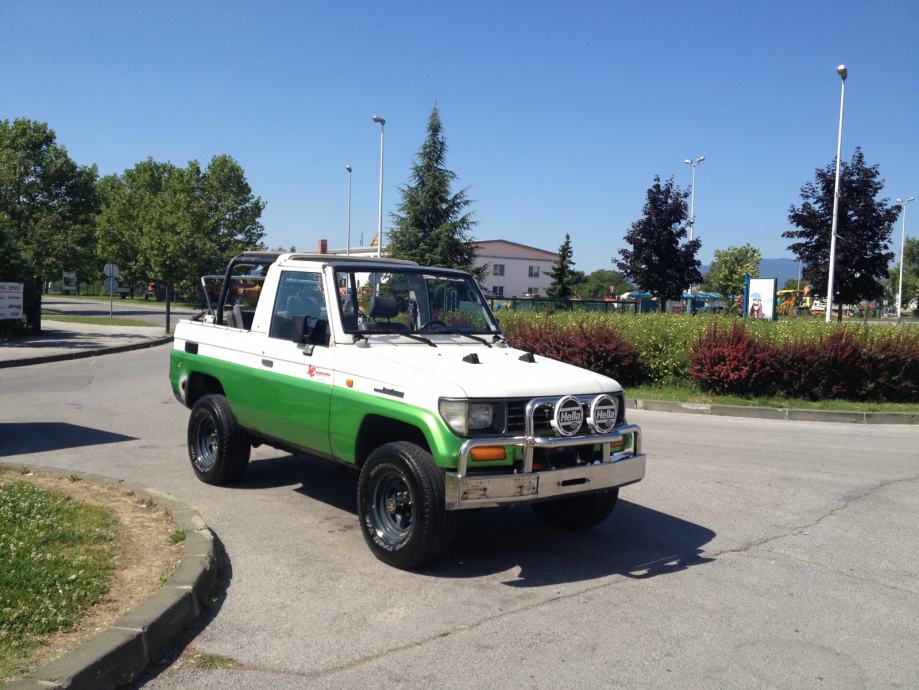 Toyota Land Cruiser RJ73, 1995 god.