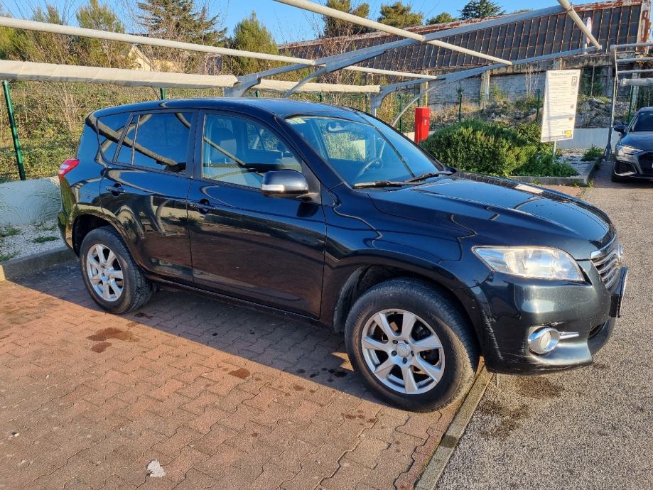 Toyota RAV4 2,2 D-4D 4x4, 2012 god.