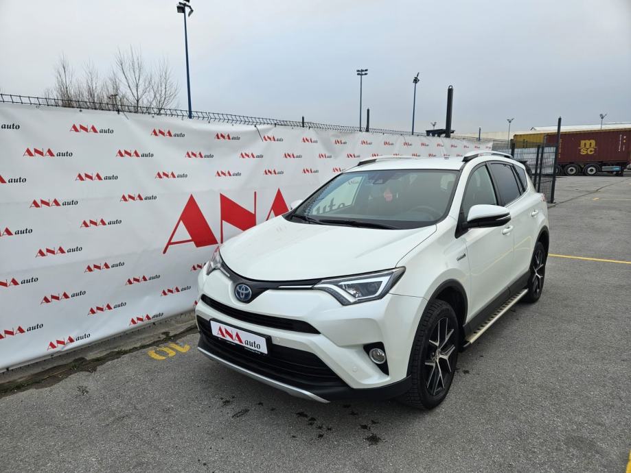 Toyota RAV4 2,5 HYBRID, 2016 god.