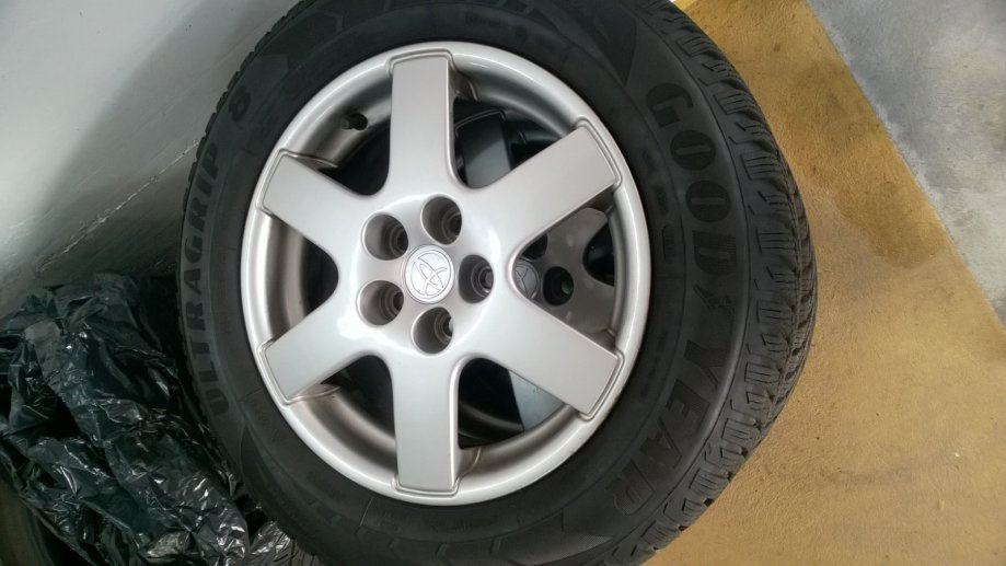 Toyota Urban Cruiser / reg. 4/2019 / 2x alu felge / HR vozilo / full ...