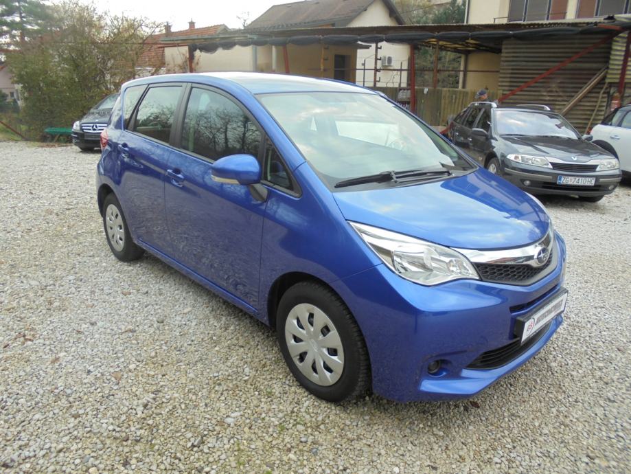 TOYOTA VERSO -S 1.4 D ( SUBARU TREZIA 1.4 D ), 2013 god.