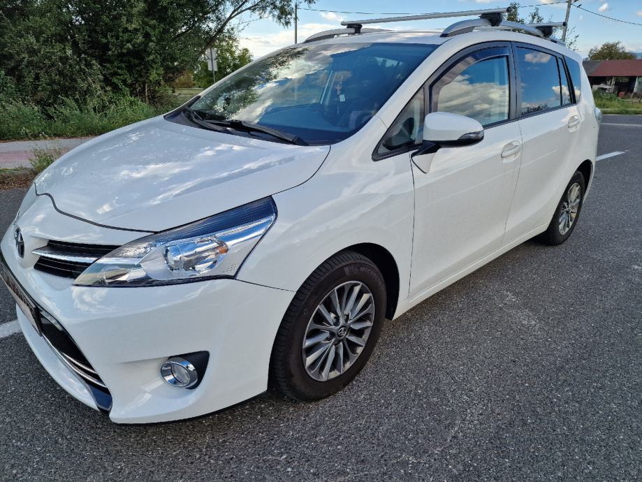 Toyota Verso 1,6 D-4D, 91000 km, 1.Ruka,Reg do 5/25,Garancija, 2018 god.