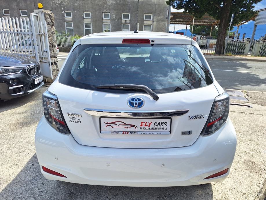 Toyota Yaris 1,5 VVT-i Sol automatik (REZERVIRAN, 2014 god.