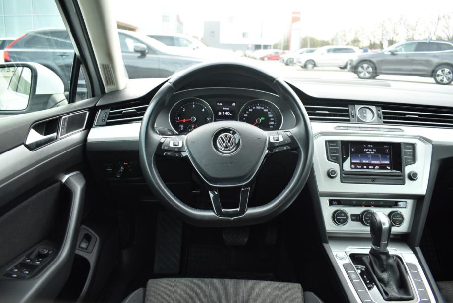 Volkswagen Passat 2.0 TDI,SENZORI,TEMPOMAT,BT, DO 2 GODINE JAMSTVA ...