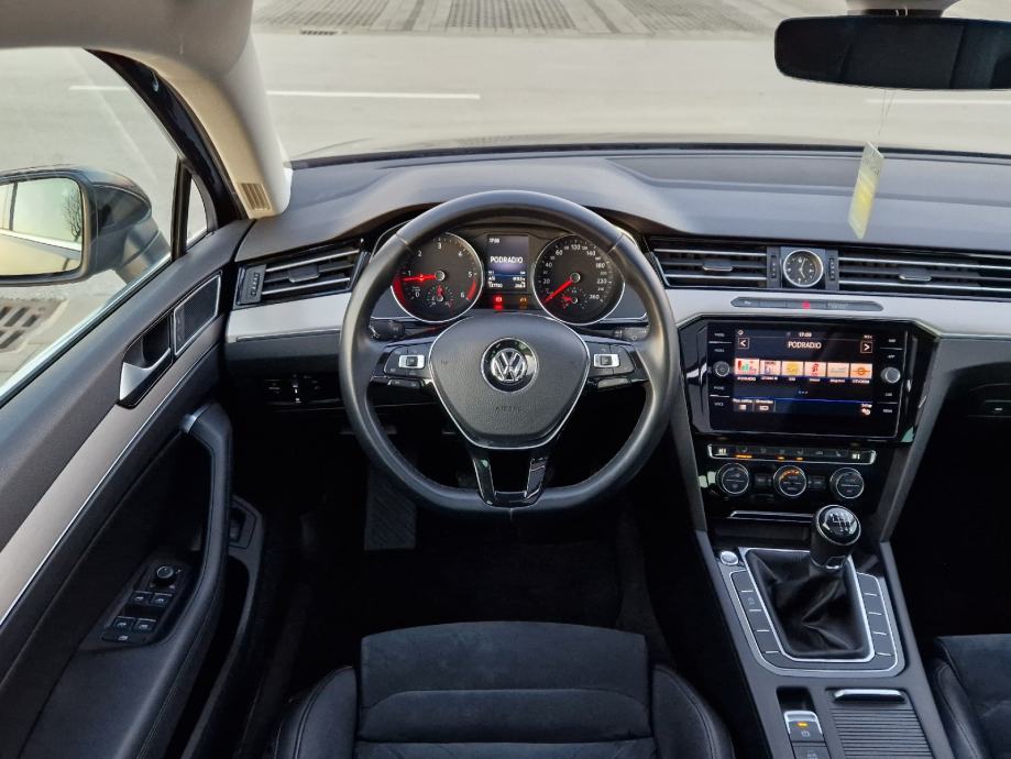 VOLKSWAGEN PASSAT KARAVAN 2.0 TDI BMT HIGHLINE -SVA OPREMA -TOP STANJE ...