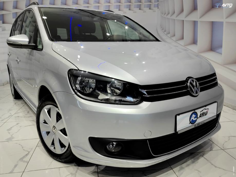 Volkswagen Touran 1.6 TDI BlueMotion-7 sedežev-TEMP-EL.PAK-DSG., 2012 god.
