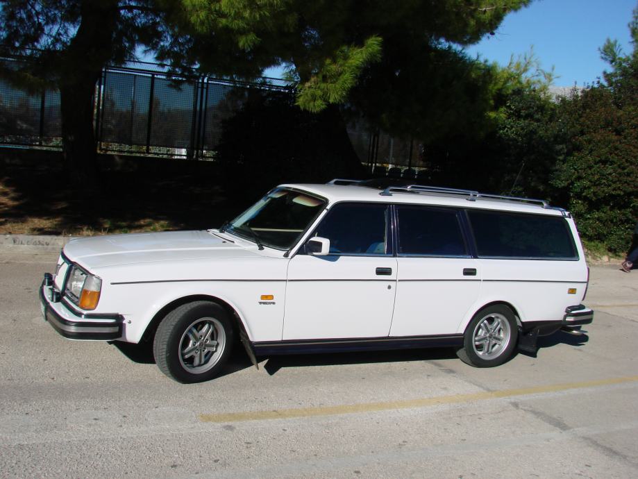 Volvo 240 karavan, 1980 god.