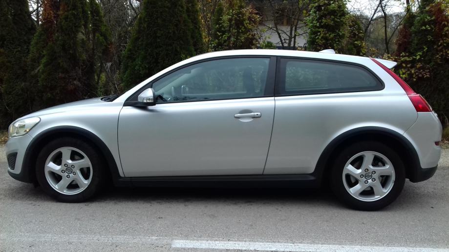 Volvo C30 DRIVe , NAVI-TOP STANJE-zamijena, 2011 god.